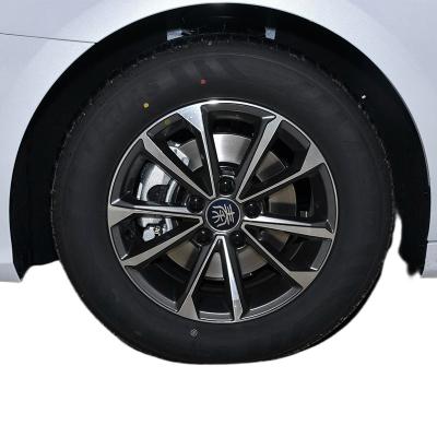 Cina Home Cars Byd Plug In Hybrid SUV BYD Qin Plus DM-I 4-Door 5-Seater in vendita