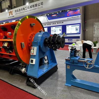 China Función de blindaje Máquina rígida de ensamblaje de cable de alambre que hace 12+18+24 en venta