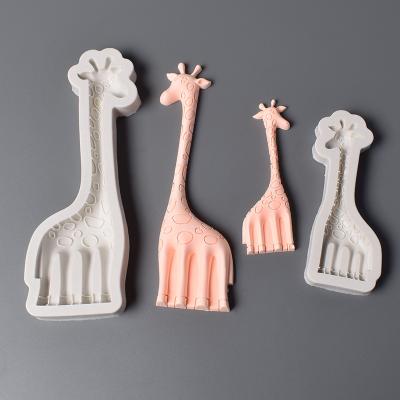 China Giraffe Cake Mold Eco-Friendly Silicone Baking Tool with Care Instructions and Different Sizes for sale