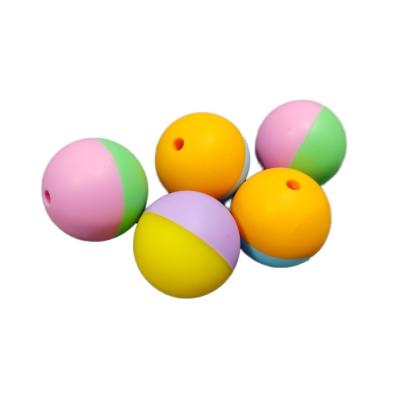 China Pet Play Elastic Rubber Ball with Holes and Custom Colourful Design in Round Shape for sale