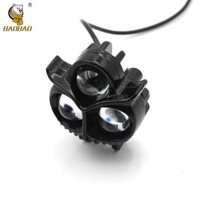 Cina 3 Beam Owl doppio lampeggiante a colori Motocicletta Lampada di riflettore Offroad Light in vendita
