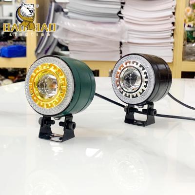 Cina Aluminico Bianco Giallo lampeggiante 12V 24V Motociclo Riflettore RGB Anello Lampada di nebbia LED in vendita
