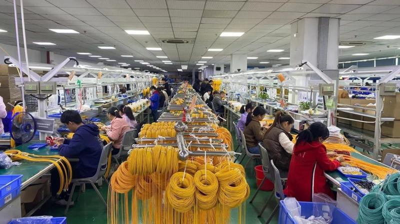Проверенный китайский поставщик - Shenzhen Chuanglixun Optoelectronic Equipment Co., Ltd.