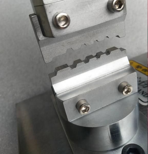 Máquina que prensa de la fibra del cordón de remiendo de FTTH, máquina que prensa del conector óptico