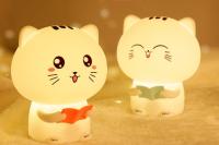 China OEM Kingda Remote Control Kitten Night Light Silicone Touch Lamp 7 Color Battery Powered CE for sale