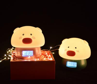 Cina Progettazione intelligente LCD del maiale della sveglia 450g dei bambini dell'esposizione 50000h in vendita