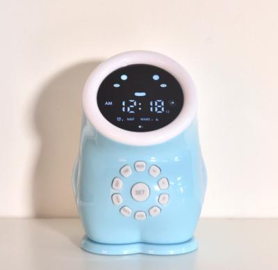 Cina La CC 5V ha condotto l'orologio della luce notturna, approvazione di Clock contabilità elettromagnetica dell'istruttore del sonno dei bambini 210g in vendita