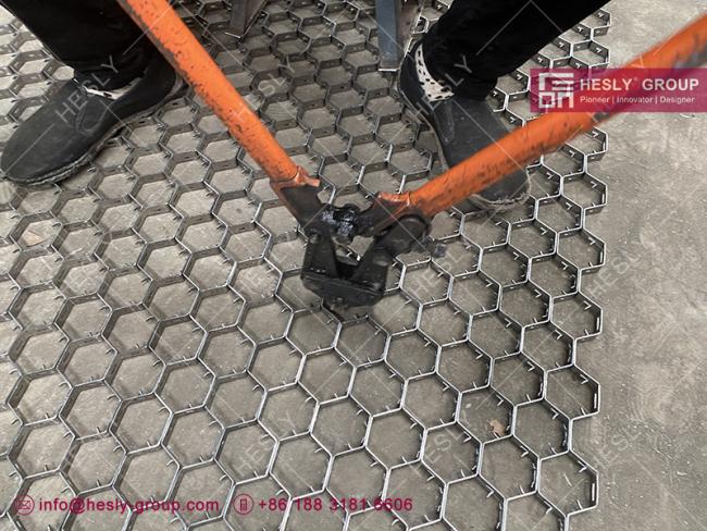 304H Hexsteel mesh China