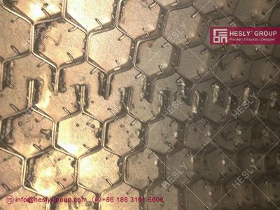 China SIS2337 Hexmetal for Refractory Cat Crackers Lining | Lance Style | 1" x 14 gauge | 2" hexagonal hole for sale