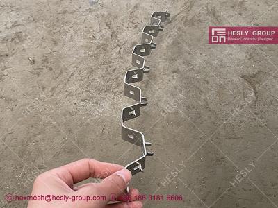 China HESLY Hexagonal Mesh 410S Stainless Steel, 10mm strips, 50mm hexagonal hole, Anti-abrasive for sale