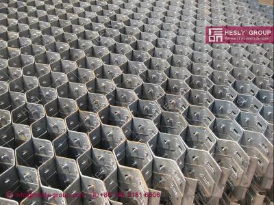 China 15mm height 410s Hexmesh for Refractory Linings in furnaces | China Hex-Mesh Supplier | 1mx1m, 50pcs/pallet for sale