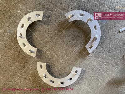 China Punch Tabs used for Anchors | L punch tabs | 2.0mm thickness | 410S | Hesly Metal Mesh - China for sale