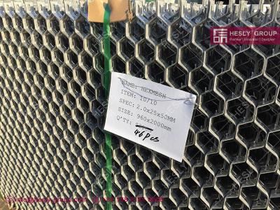 China SS316 PRIMER COATED HEXSTEEL FOR REFRACTORY LININING, MALLA HEXAGONAL AS LINING AGAINST HEAT, ABRASION & CORROSION for sale