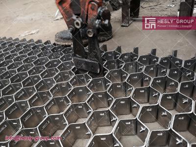 China Anping Hex steel for Cyclone, 304H Hex-mesh, 3'x10' | China Hex-mesh exporter | 1