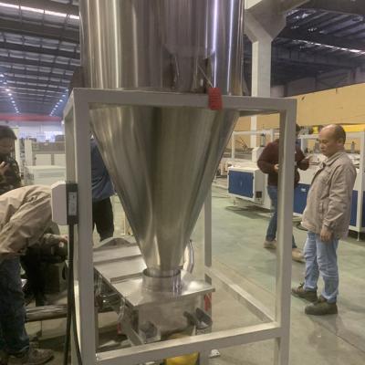 Cina Linea di plastica a due fasi 600kgs/H di pelletizzazione del PVC per la granulazione dei materiali riciclati in vendita