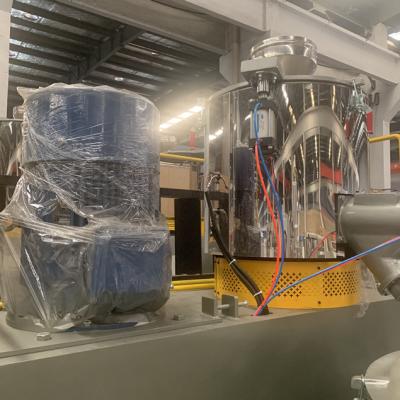 Cina 300/600 di riscaldamento e macchina di plastica d'acciaio calda mescolantesi fredda del miscelatore della resina del PVC in vendita