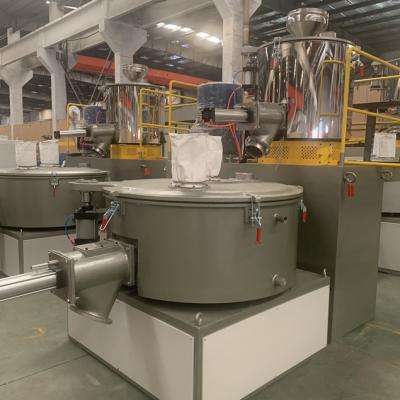 Cina 300/600 di riscaldamento e macchina di plastica d'acciaio calda mescolantesi fredda del miscelatore della resina del PVC in vendita