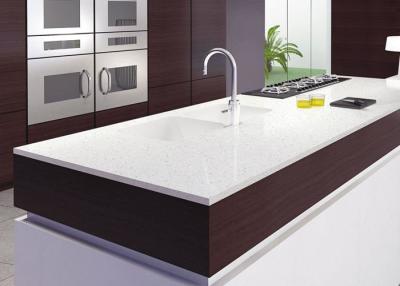 China White Glossy Natural Natural Quartz Countertops Cabinet Pre Cut for sale