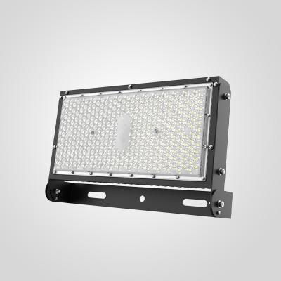 China 4.5 Kg Outdoor Athletic Performance Light CE Certified Durable Lighting Solution for Sports Facilities and Training Grounds for sale
