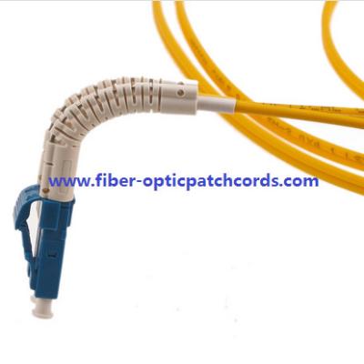 Cina 2mm 3mm Fibra ottica Patch / Ponticello Connettore LC 90 gradi Boot flessibile SX / DX in vendita
