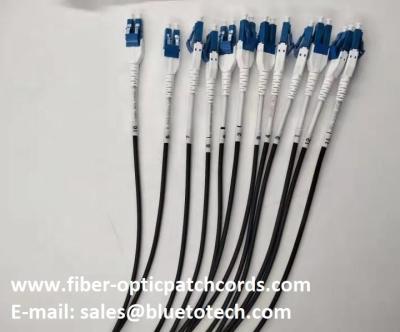 Cina Il centro corazzato a fibra ottica del cavo a fibre ottiche 12 di LC Uniboot del cavo di toppa di Flexbile in vendita