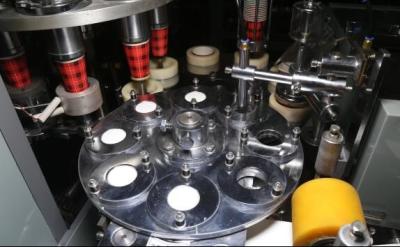 Cina Tazza di carta eliminabile ultrasonica del caffè che fa macchina/che forma macchina in vendita