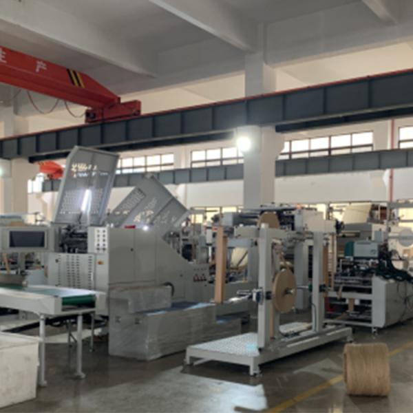 Machine 14000*6000*2400mm de fabrication de sac de papier de journal de 380 volts