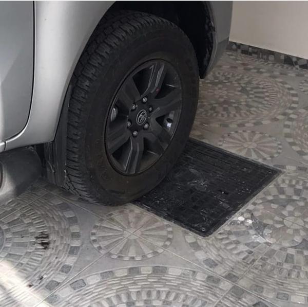 Quality High Duty Anti Theft Manhole Cover Square GRP / Ductile Iron / Composite for sale