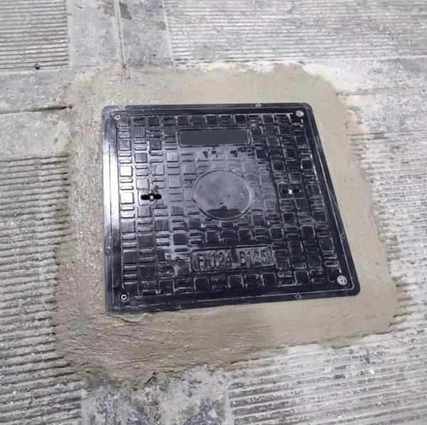 Quality En124 Resin Hinged SMC Manhole Covers Square Fiberglass Composite Man Hole Cover for sale