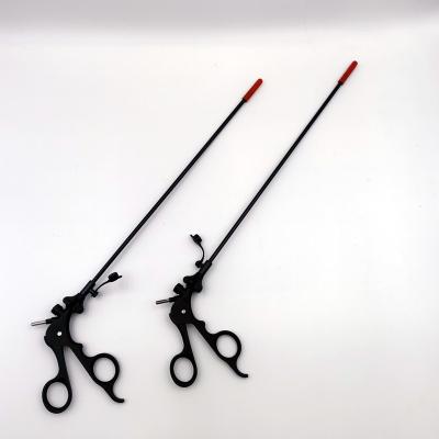 Cina Applicatore di clip laparoscopici riutilizzabile per clip verdi viola e gialli Lunghezza 330 mm in vendita