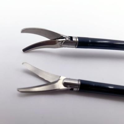 Cina Applicatore di clip laparoscopici riutilizzabile per clip verdi viola e gialli Lunghezza 330 mm in vendita