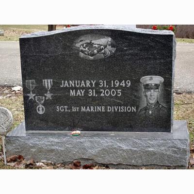China Customized High-end Design Grave Stone Etched Granite Monument Tombstone Headstone For Memorial for sale