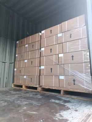 Cina 1 kg di fili di cucitura in poliestere mercerizzato ad alta tenacità per prodotti durevoli in vendita