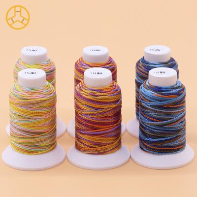 Cina 12g 18PLY 40 colori Fornitura 100% poliestere filiera da cucire multicolore Poliestere treccia in vendita