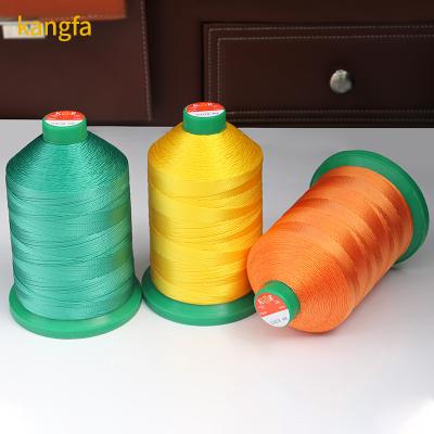 Cina Alta resistenza alla trazione 100% 630D/3 400g Polyester filo da cucire Modello tinto campione Pagamento in vendita