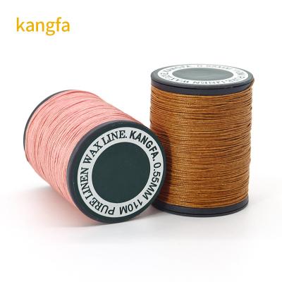 Cina 0.55mm 35g filo da cuoio ad alta tenacia filo da cucitura 70m lino filo cerato in 40 colori in vendita
