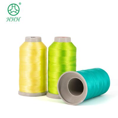 Cina Poliestere 50/3 cotone 250 Yard cucitura filato di fabbricazione della macchina filo 3Cord Bianco 1000M cono in vendita