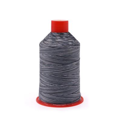 Cina 250 g/cone Filato di nylon ad alta tenacità legato ad arcobaleno Filato di cotone cerato per il gancio in vendita