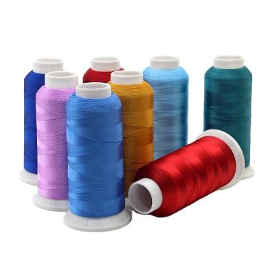 Cina 125 g di peso/cone MERCERIZATO 120d/2 filo di ricamo in poliestere per ricamo a macchina in vendita