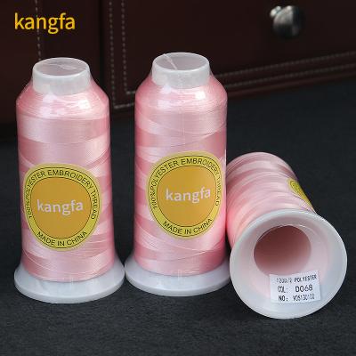 Cina 5000 metri 100% poliestere 120D/2 filo ricamato con 4000m lunghezza/cone diametro in vendita