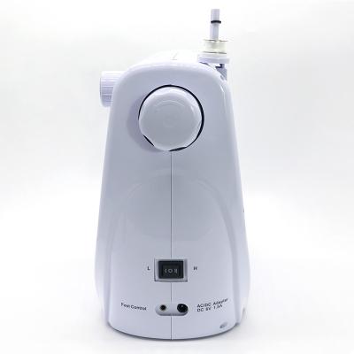 Cina Facile da usare Macchine da cucire automatiche per uso domestico ufr-608 per la casa in vendita