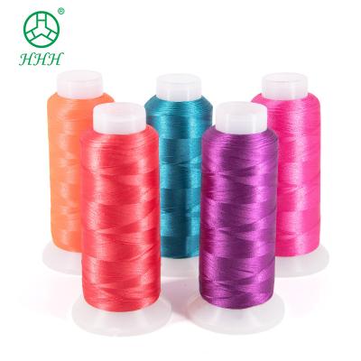 Cina Filtro di ricamo a raglio viscoso a alta tenacità 120d/2 100% per fabbricazione di macchine di ricamo in vendita