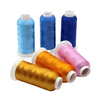 Cina Filati di seta in poliestere al 100% per macchine da cucire e per ricami Peso netto 100 g in vendita