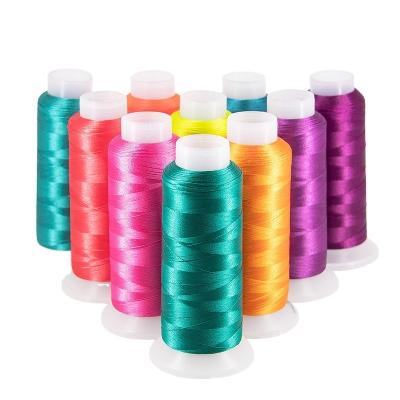 Cina 120d/2 filo di ricamo per abbigliamento artigianato di seta ridotto restringimento per ricamo a macchina in vendita