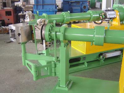 China Cold-feed Extruder for sale
