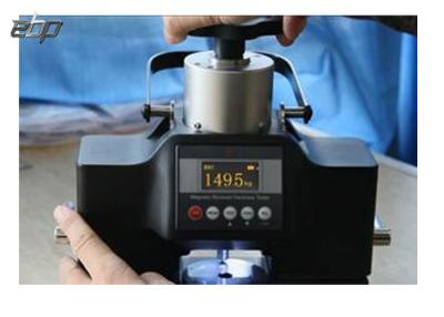 Cina Durometro portatile magnetico di Rockwell Rockwell del tester tenuto in mano di durezza di Digital in vendita