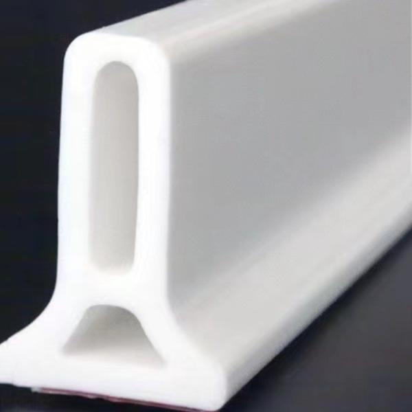 Quality Customized Santoprene Sealing Strip Recyclable With Excellent Elasticity for sale