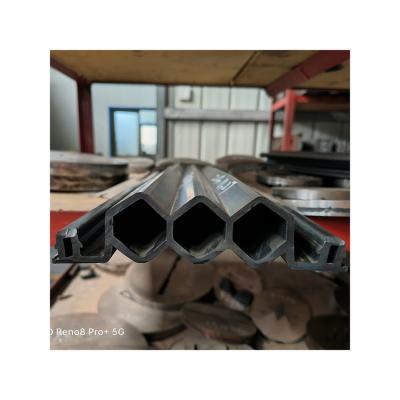 Cina TPE personalizzabile PVC porta in legno gomma Strisce climatiche Resistenza all'invecchiamento Per applicazioni in bagno in vendita