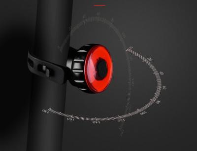 Cina La montagna intelligente LED del fanale posteriore del freno di induzione va in bicicletta la lega di alluminio leggera IPX6 in vendita