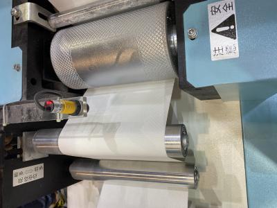 Cina Linea di produzione pneumatica della carta velina di Mini Napkin Paper Machine Pocket 380V in vendita
